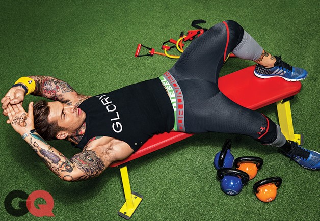 NosGustas ♂ Alex Minsky, la prótesis no es un problema